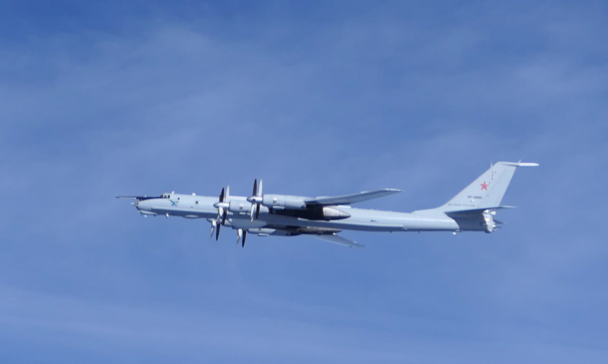 ロシア軍哨戒機2機が日本一周飛行（9月12日、Tu-142）｜Jディフェンスニュース（自衛隊・防衛省のニュース）